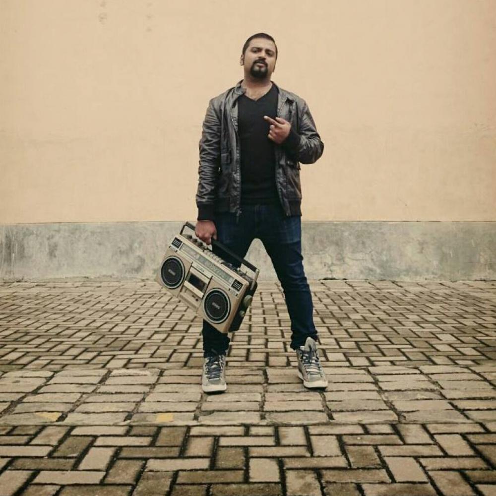 Ranidu Makes New Track, Wants You To Name It | Decibel