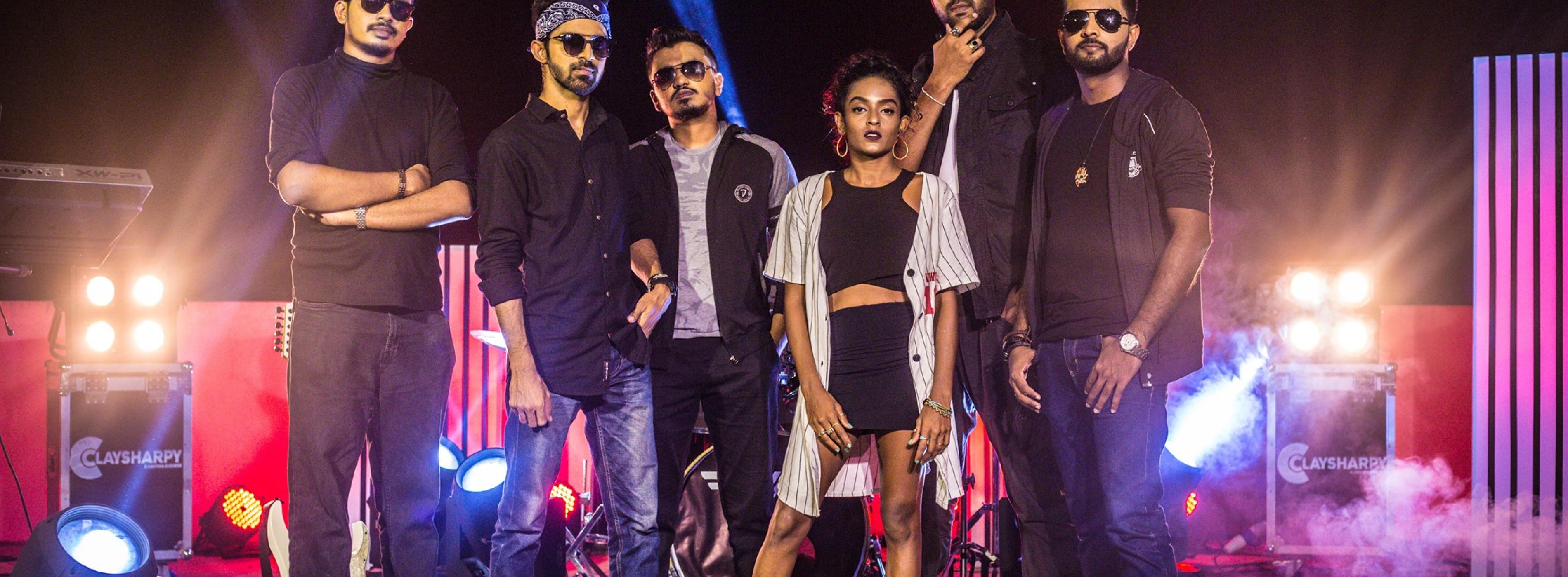 New Music : Charitha Attalage Medley – Dura Akahe | Heena Maka ...